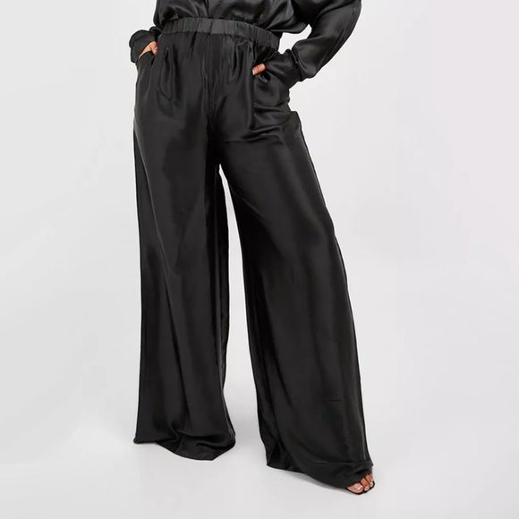 Boohoo | Pants & Jumpsuits | Satin Evening Wear Party Wide Leg Pants ...